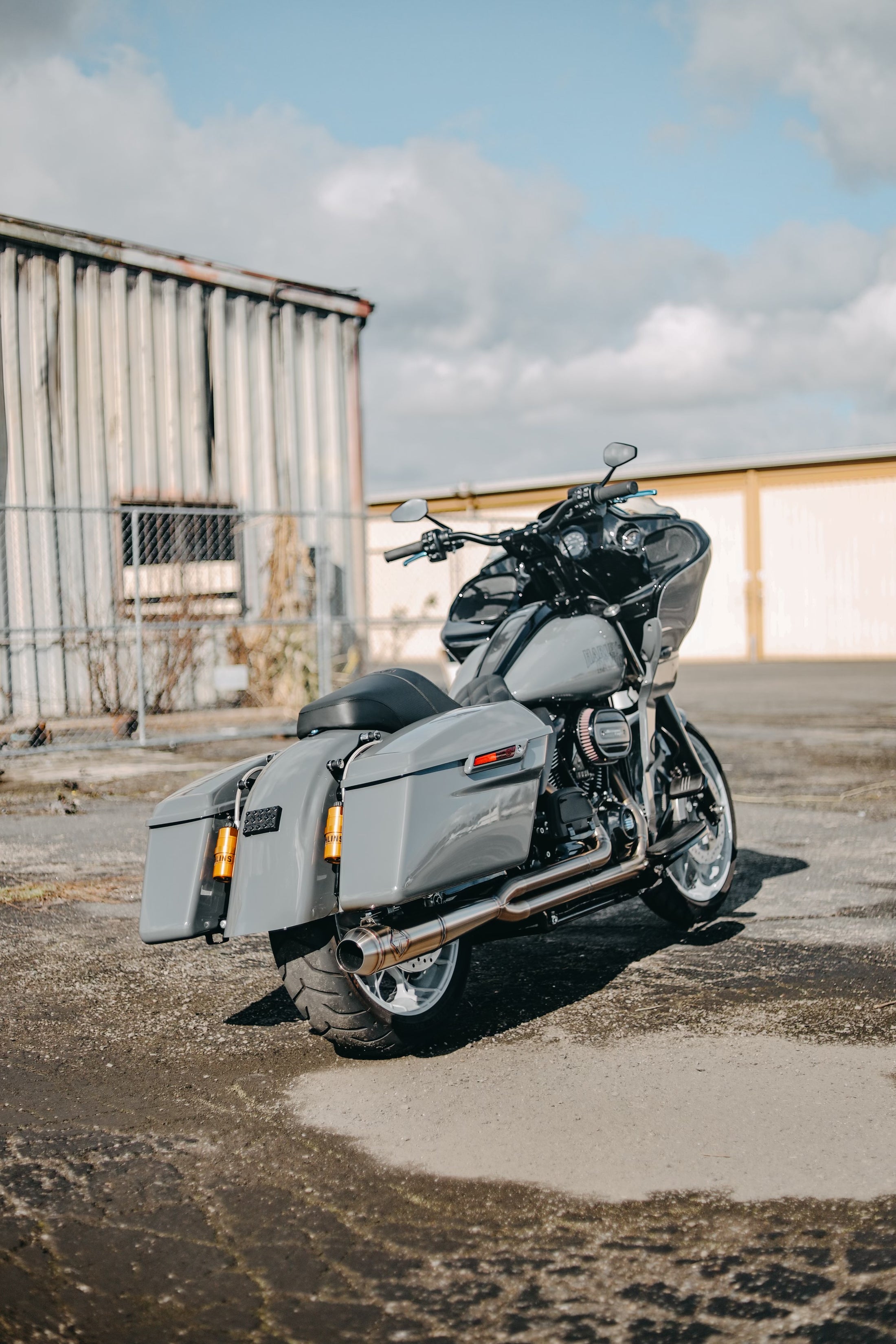 2017-2025 M8 BAGGER - FULL LENGTH "WORKS EDITION" TURNPIKE – SP Concepts